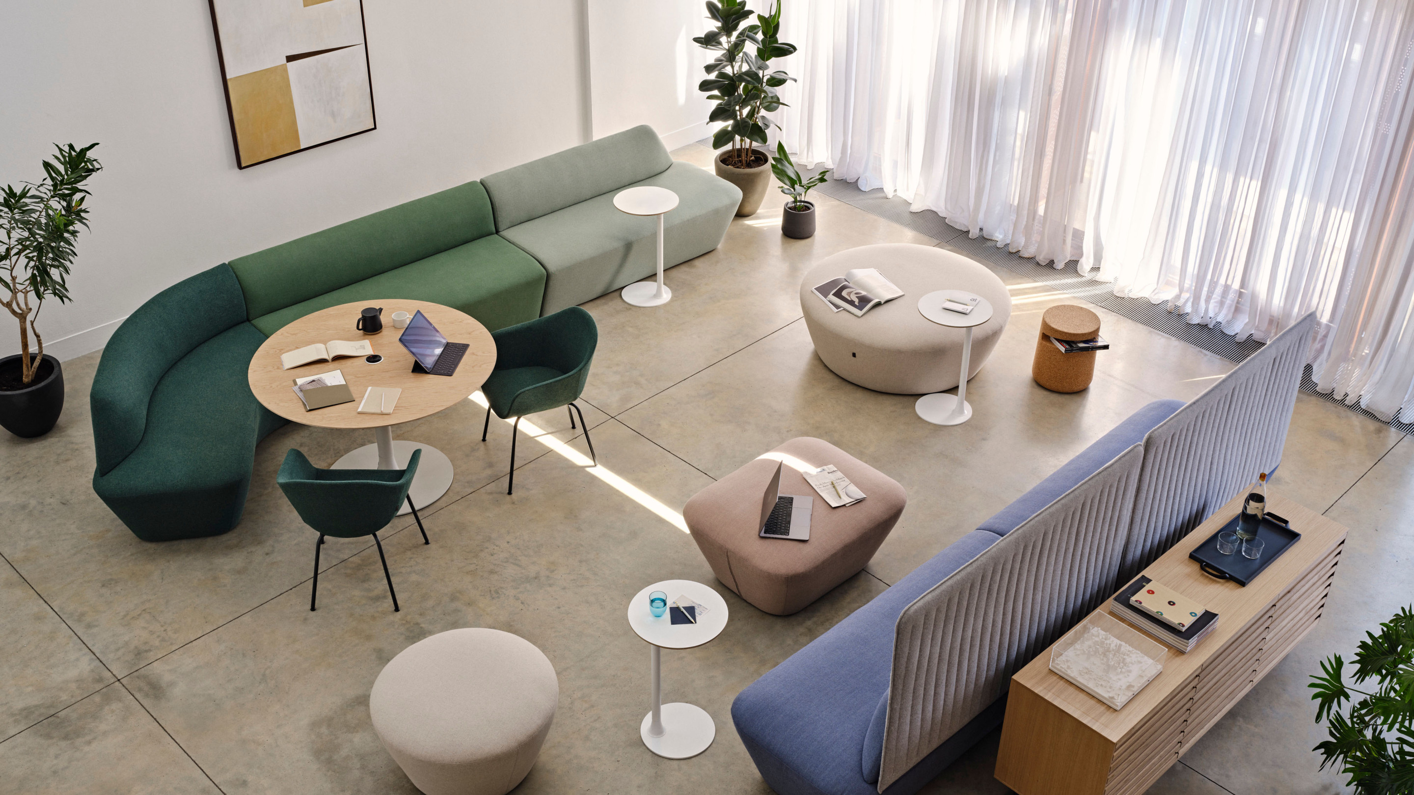 Q6 Seating | Modus Furniture