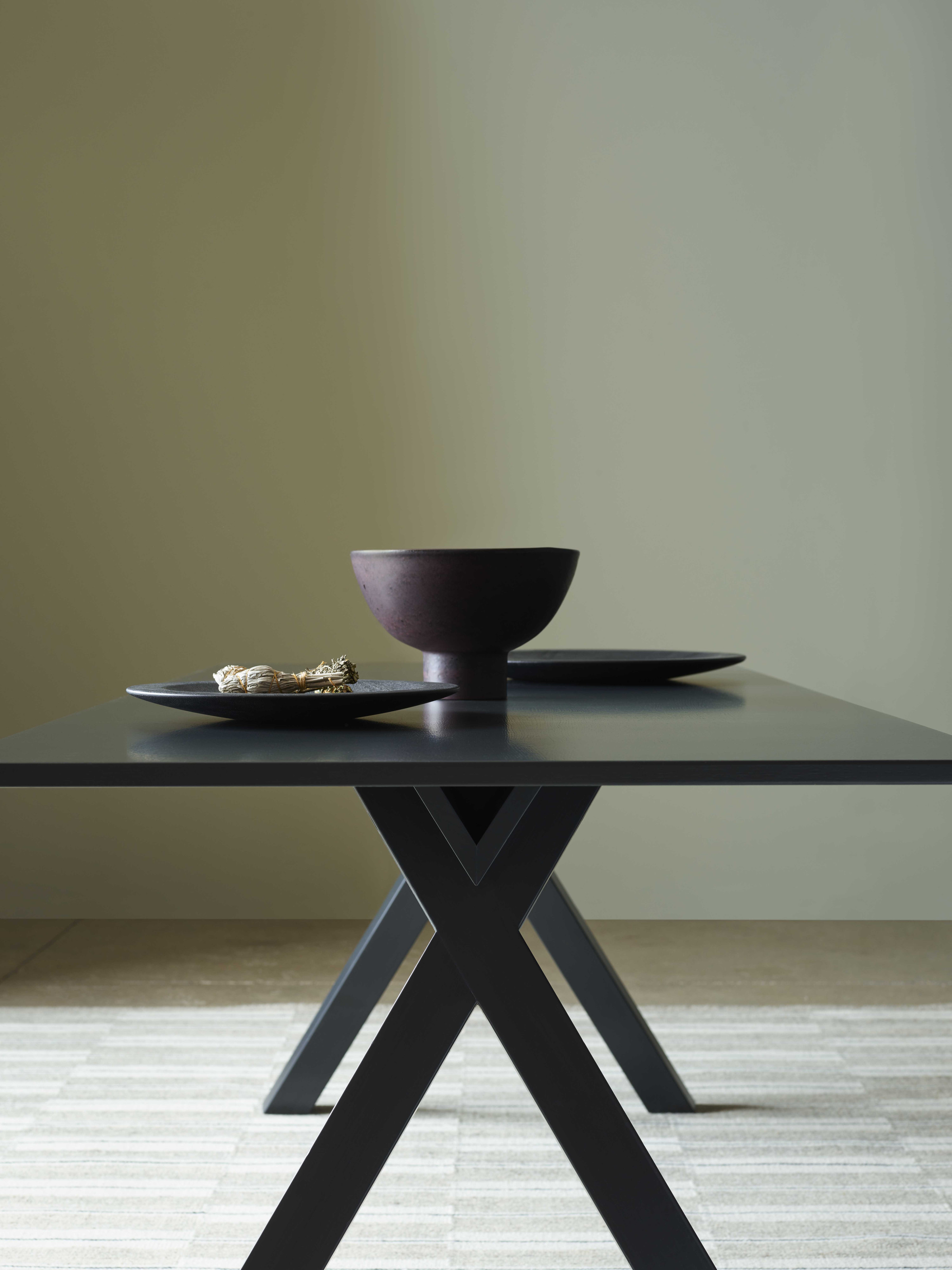 VWork Desk by Simon Pengelly | Modus Furniture